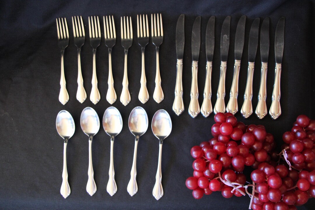 Vintage - Oneida / Oneidacraft - CHATEAU - Lot of 20 Pieces - Good ...