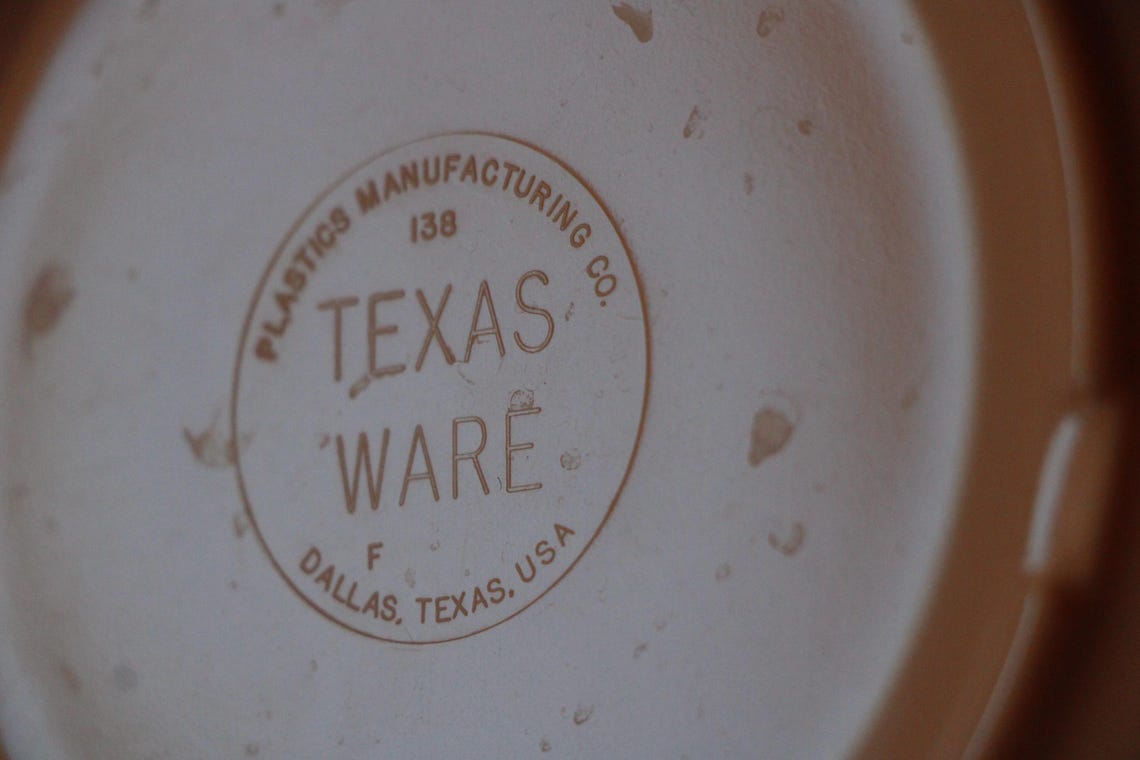 1980's Vintage - Texas Ware / Dallas Ware - LIGHT PEACH - 11 or 12 ...