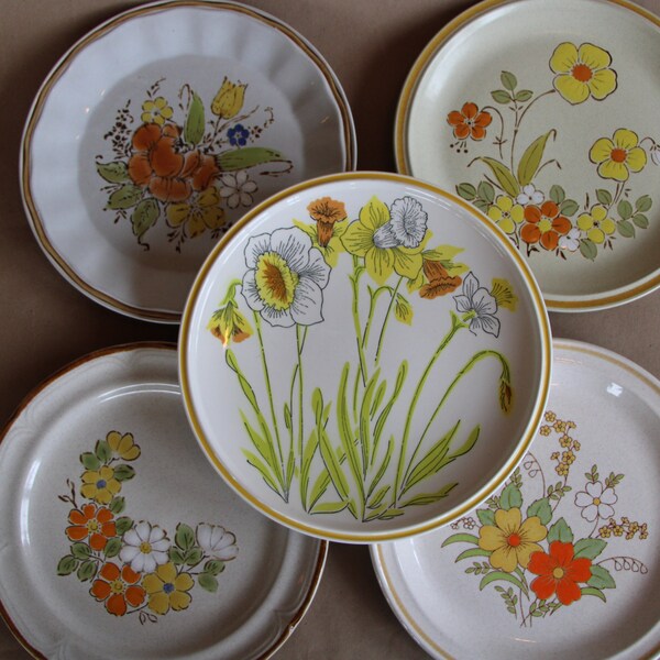 1970s Dinner Plates - Etsy