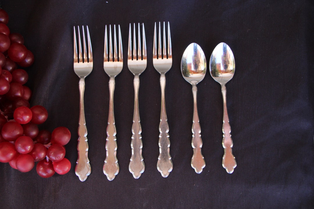 Vintage - US / United Silver - US17 - Stainless Flatware - Lot of Six ( 6 ) Pieces - Good ...