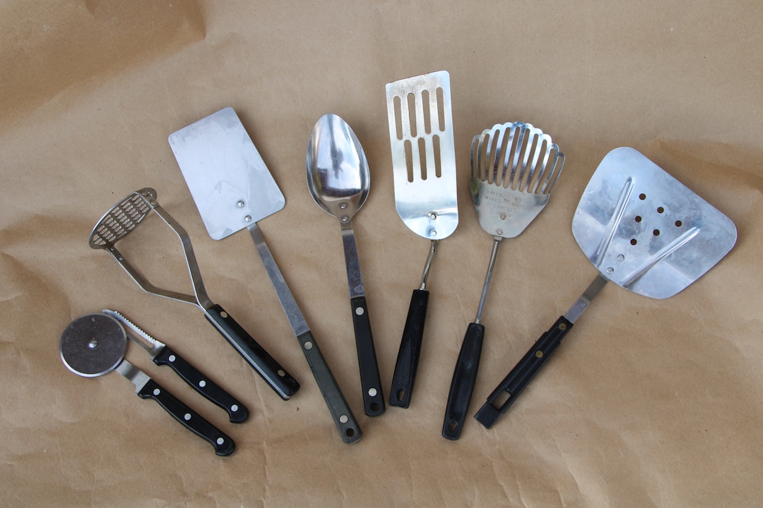 Vintage Kitchen Utensil: Black Plastic Handle Spoons, Spatulas ...
