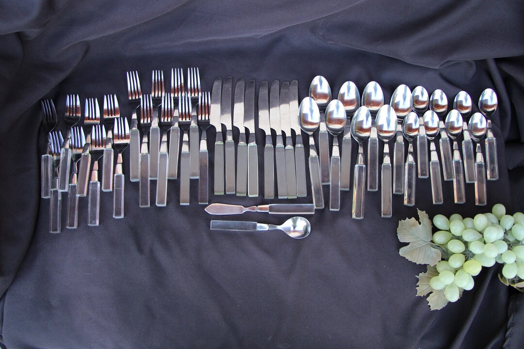 1970's - 1980's Vintage - Lifetime Cutlery - LCU47 - Clear Lucite ...