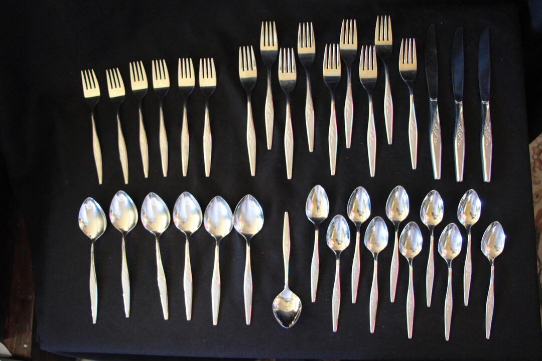 Vintage Oneida WOODMERE Stainless Flatware Lot - 35 Pcs - Etsy