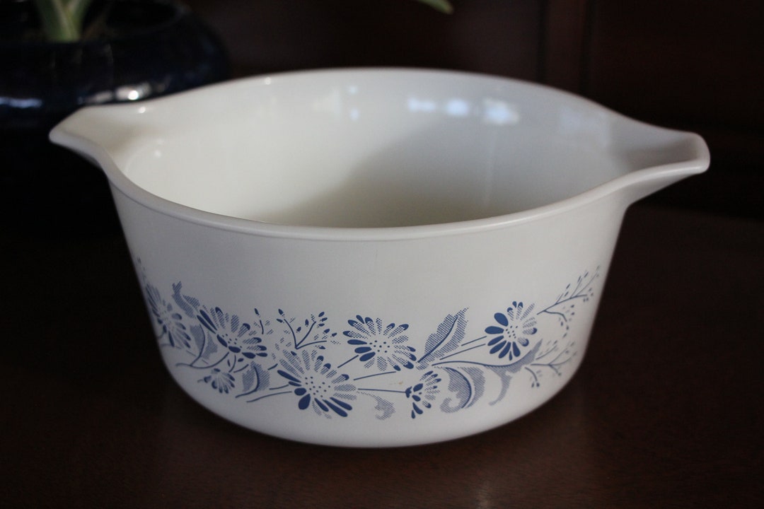 Vintage Pyrex COLONIAL MIST # 474 Cinderella Casserole: 1.5 Quart Blue ...