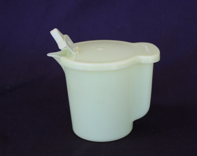 1940's - 1950's Vintage - TUPPERWARE - # 574 - Milk Creamer Pitcher ...
