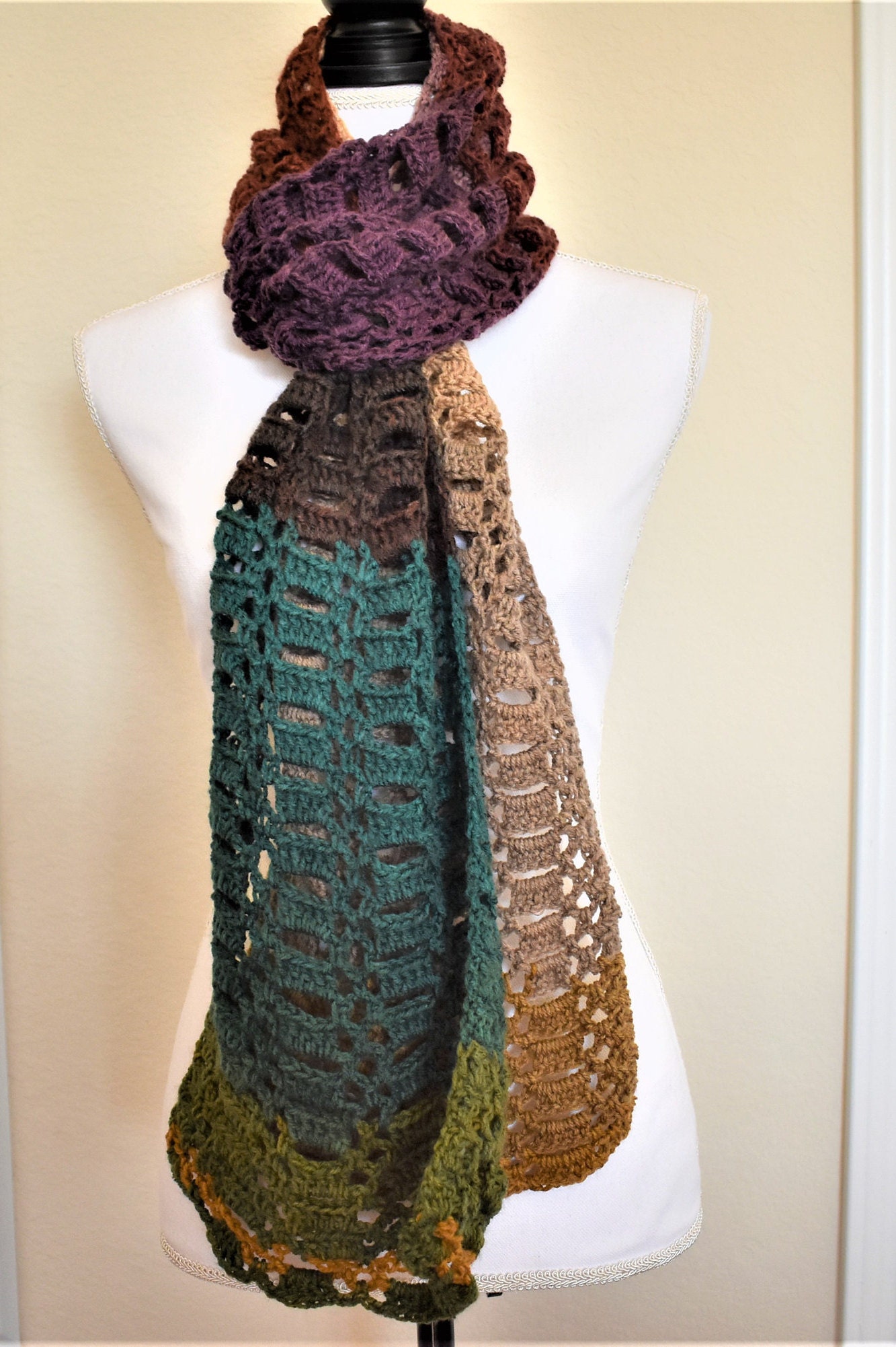 Long striped scarf striped cowl Fall color scarf Winter - Etsy.de