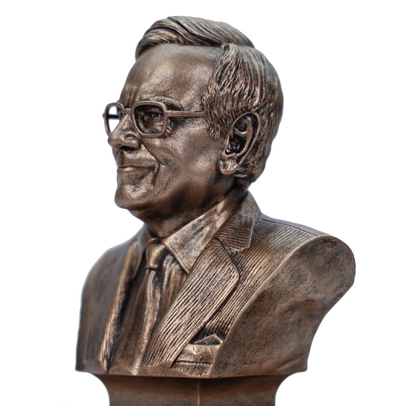 Warren Buffett and Charlie Munger Bust Statue Set Sculpture Berkshire ...