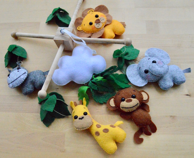 Safari mobile Jungle mobile Animal mobile Woodland mobile | Etsy