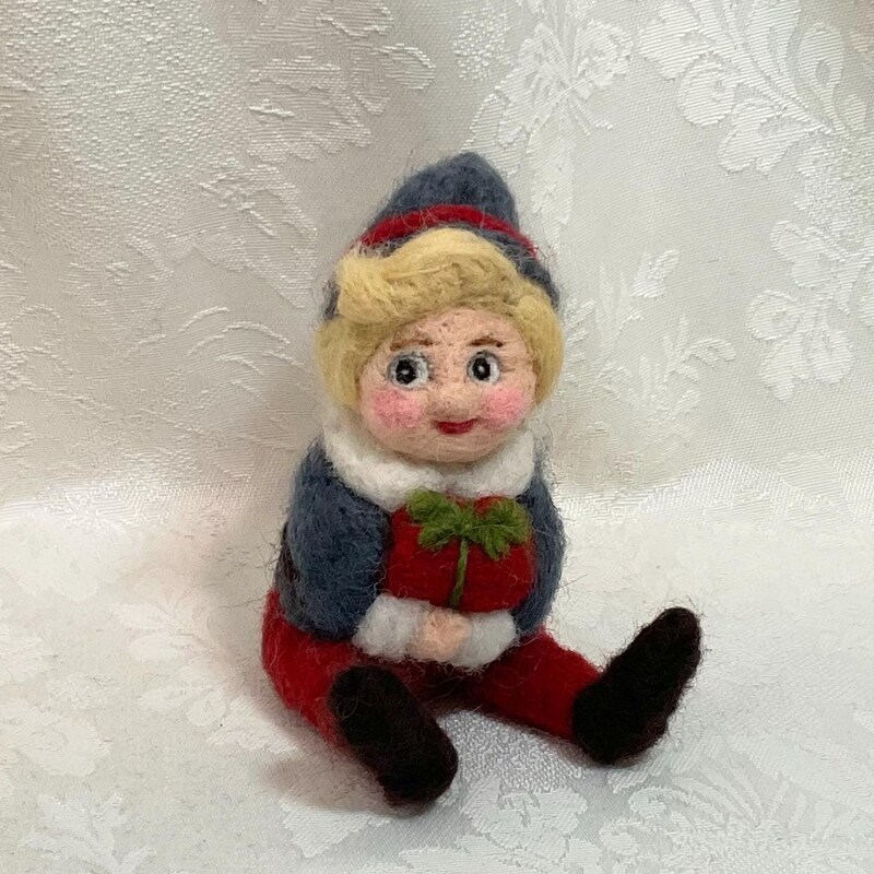 EllisonEweniqueFelt - Etsy