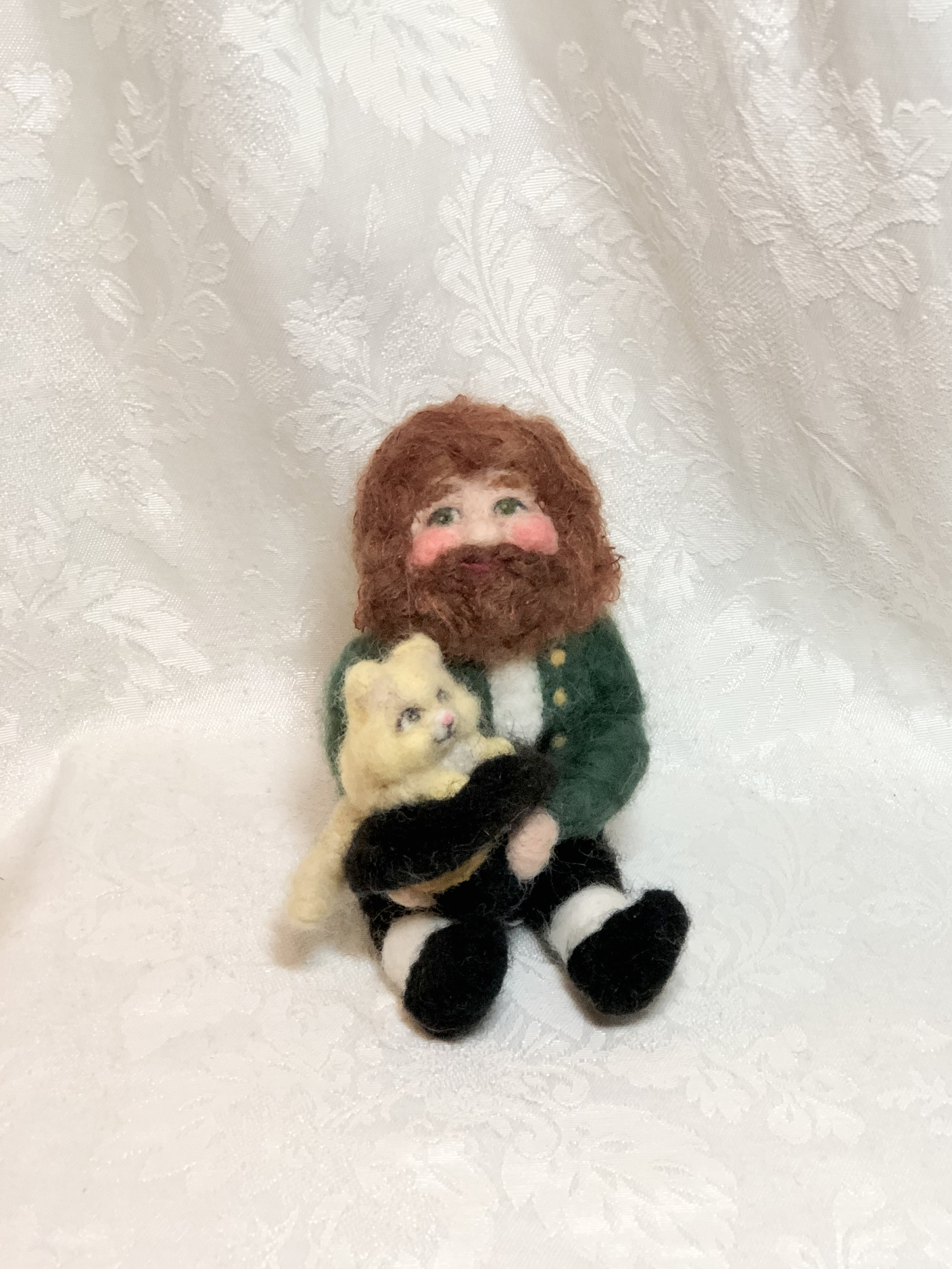 5.5 Needle Felted Leprechaun With Gold Cat in Hat, Irish Elf, Hand Dyed ...