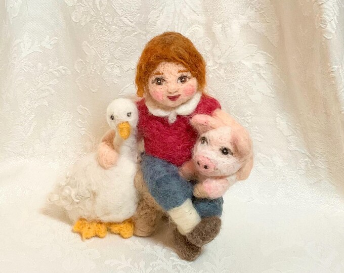 6.5" Charlotte's Web Doll Sculpture: Fern on Stool, Wilbur, Goose, and ...