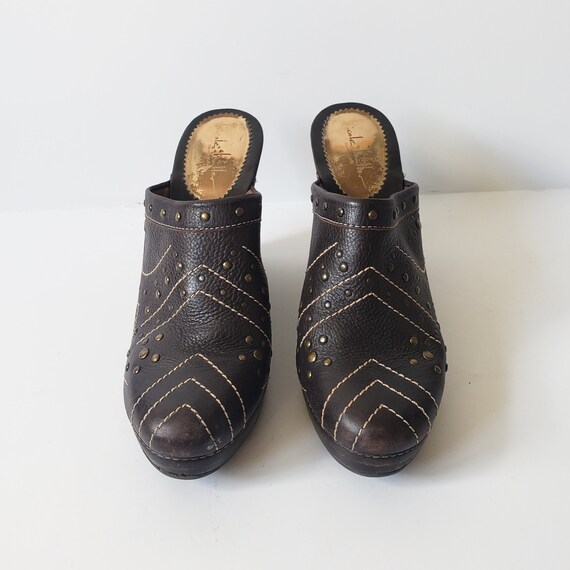 2000s Brown LEATHER Embroidered Clogs with Brass Rive… - Gem