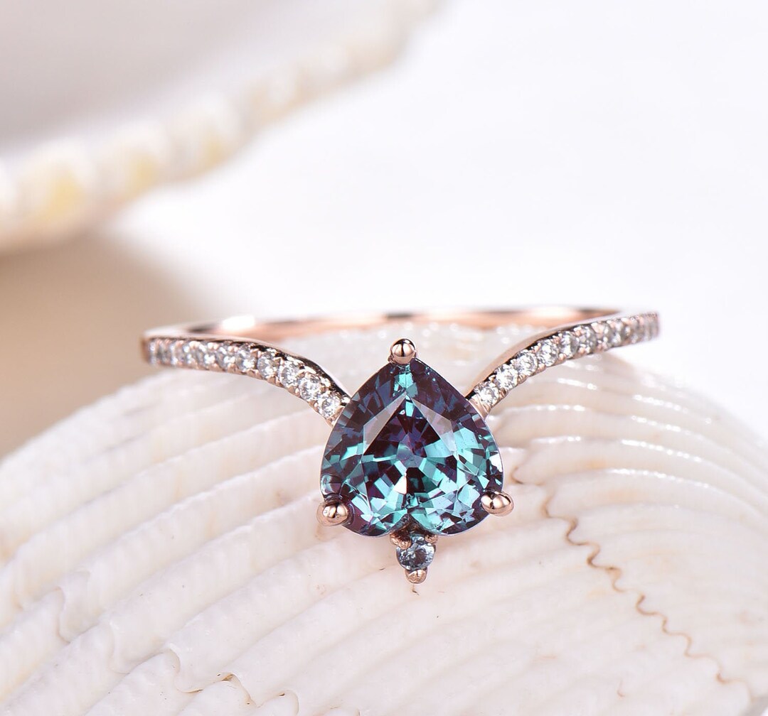 Heart Shaped Alexandrite Engagement Ring Women Unique Moissanite ...