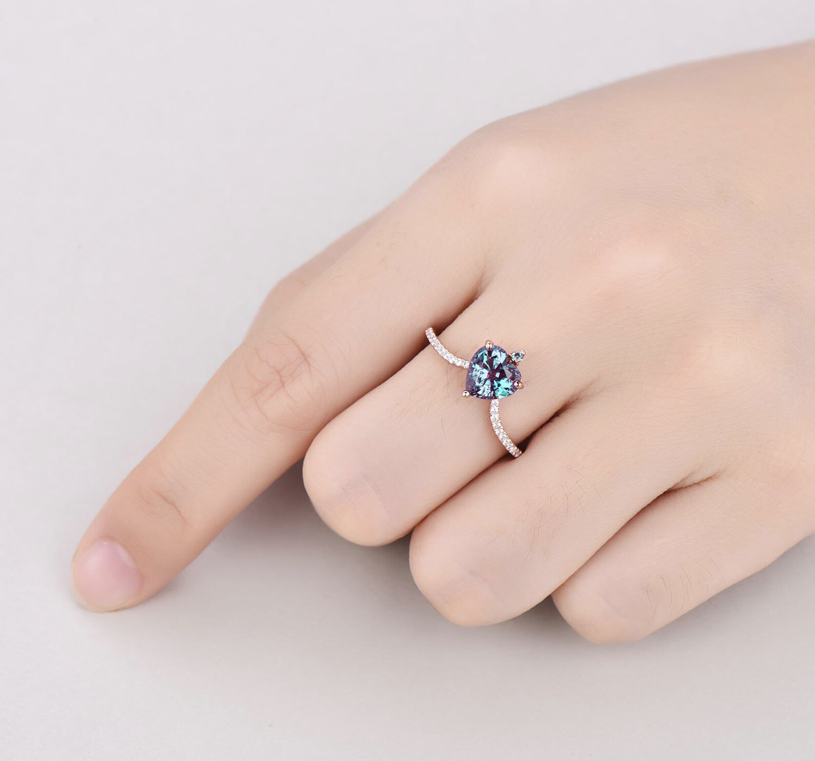 Heart Shaped Alexandrite Engagement Ring Women Unique Moissanite ...