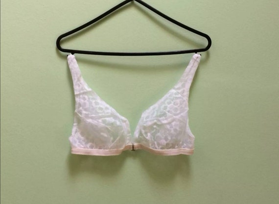 Vintage dead stock 1970s lace bra & knickers sets - B… - Gem