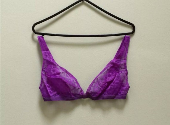 Vintage dead stock 1970s lace bra & knickers sets - B… - Gem