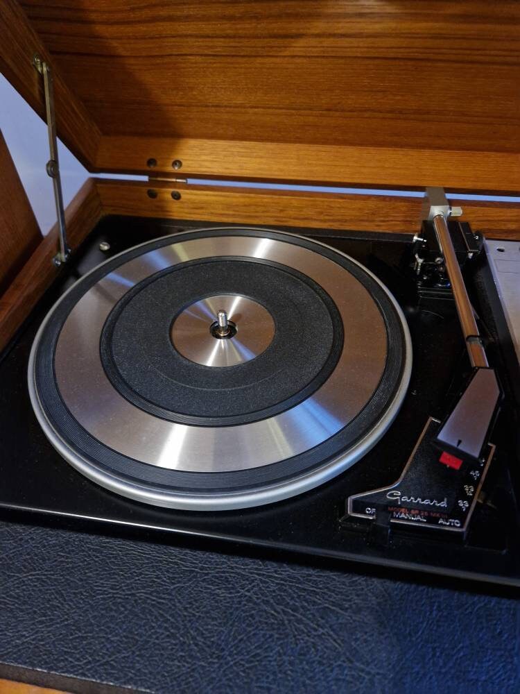 Vintage Dynatron 1970s Teak Record Player Radiogram - Etsy