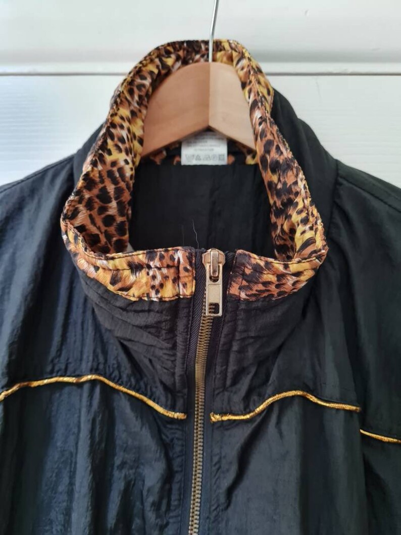 Vintage Unisex Black and Leopard Print Lightweight Jacket With Bronze ...