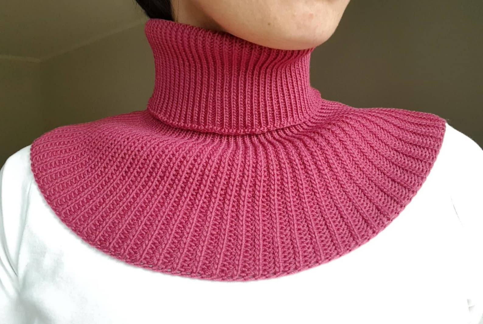Knit scarf womens neck warmer soft merino wool adult dickie | Etsy