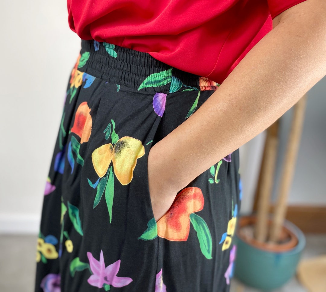 UK10, 1980s Mandy Marsh Tropical Floral Print Black Skirt, Medium Fit ...