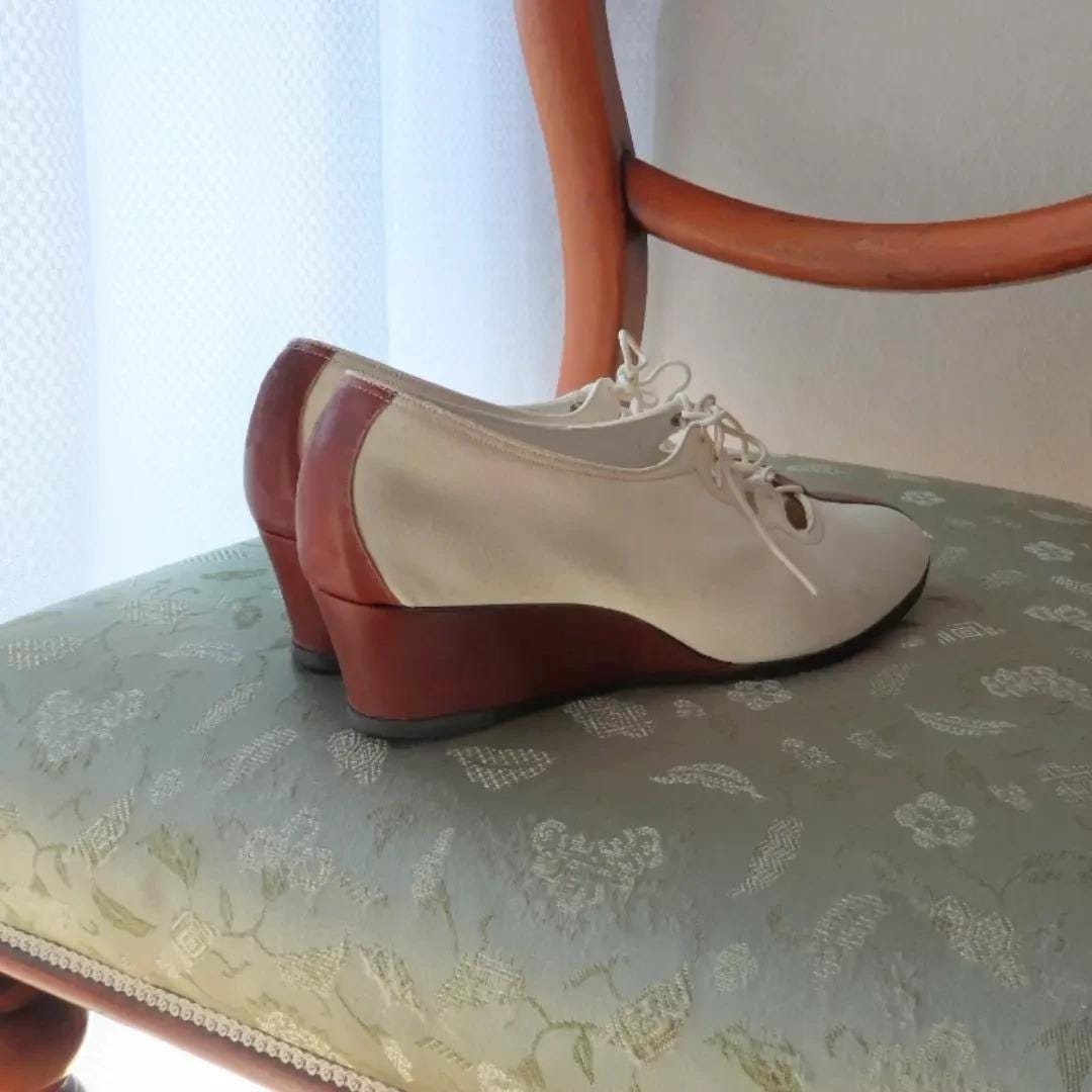 1930s Shoes/ 30s Wedge Heel Shoes Brown and White Spectator Shoes US6.5 ...