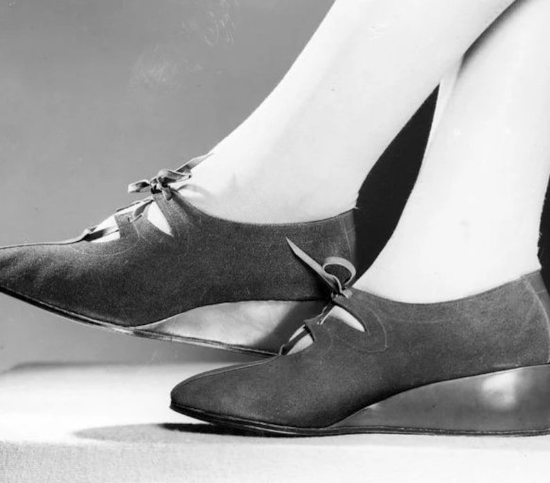 1930s Shoes/ 30s Wedge Heel Shoes Brown and White Spectator Shoes US6.5 ...