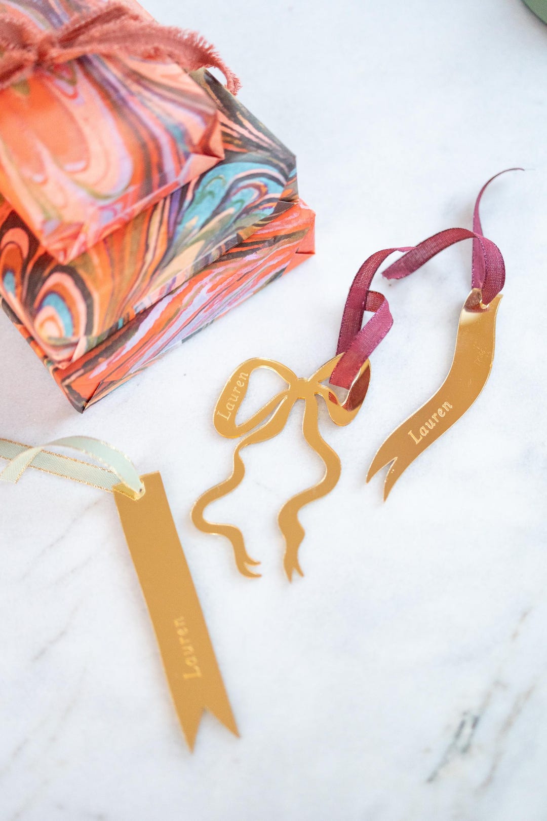 Bow and Ribbon Gold Acrylic Christmas Gift Tags, Ornament ...