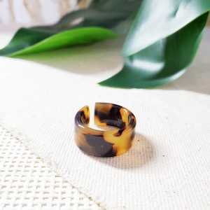 Jolie Tortoise Shell Ring, Classic Tortoise Ring, Resin Ring, Acetate ...