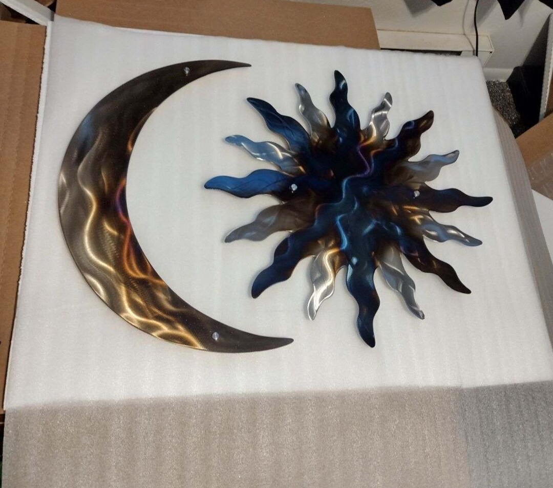 Crescent Moon Art Large Metal Sun, Moon Wall Hanging Decorations Indoor ...