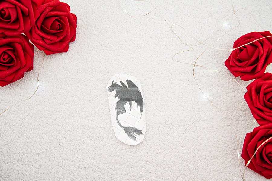 Dragon/ Version 1 / Decal - Etsy