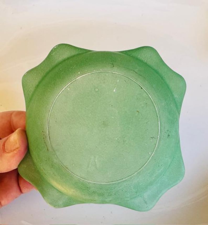 Vintage Jadeite Glass Bowl, Antique Collectible Dish With Wavy Edge ...