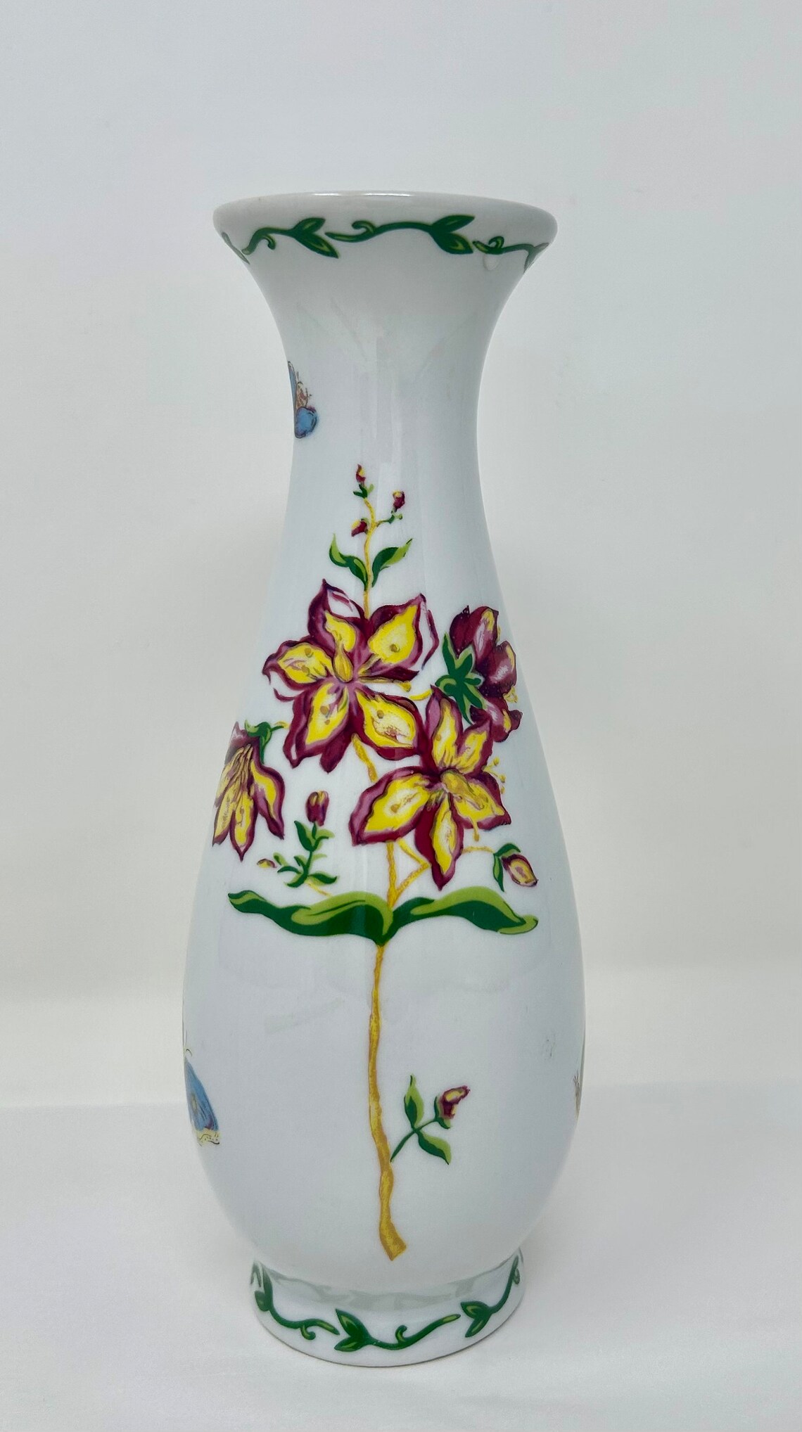 Royal Gallery for MPD 1995 Porcelain Floral Green Apple Butterfly Vase ...