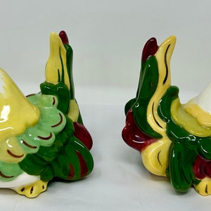 Pair 2 Figurines J C Ceramic Hens Chickens Farm House Kitchen Set Mid ...