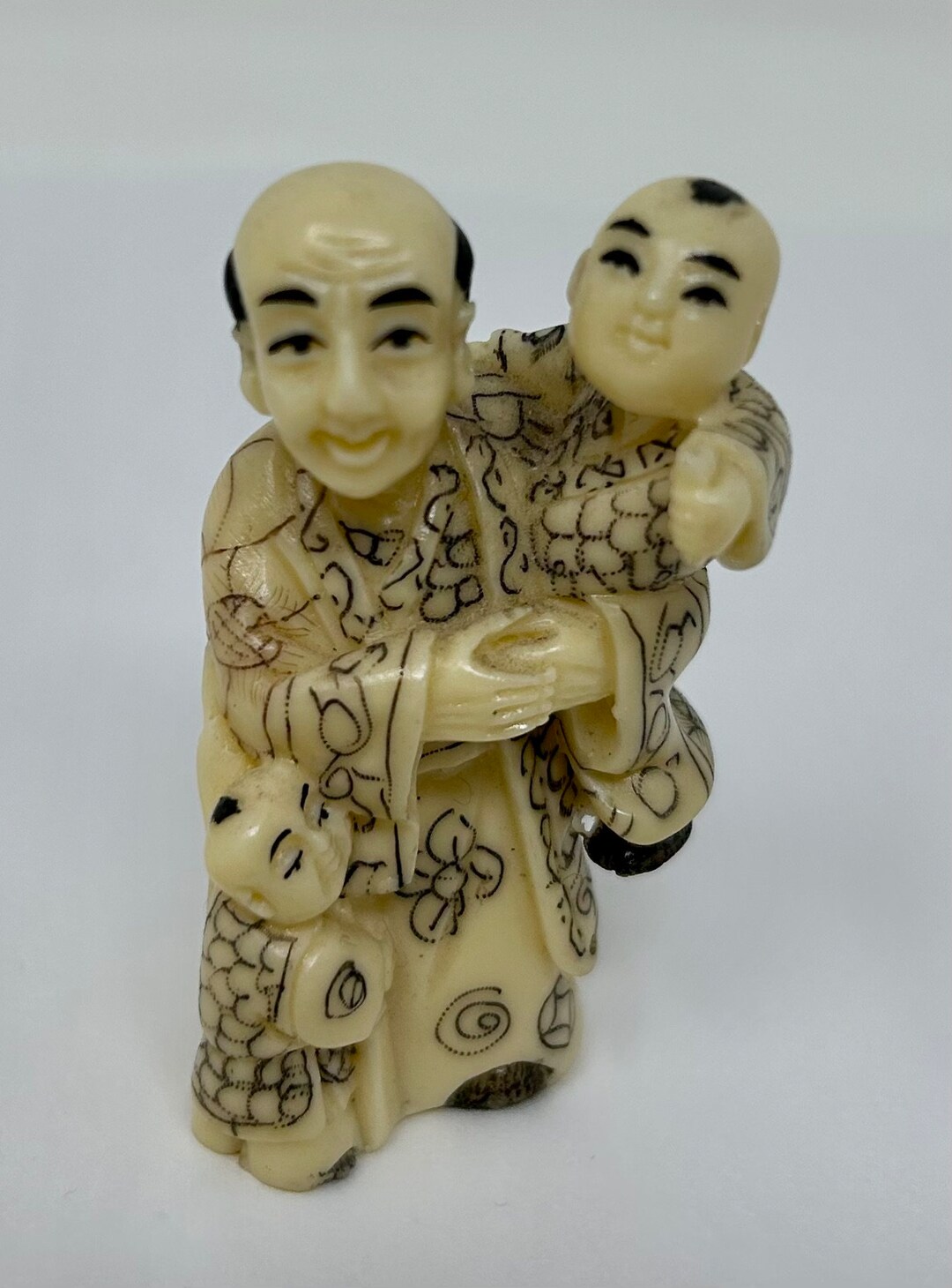 Vintage Japanese Netsuke Resin Figurine Figure Miniature Okinono Man ...