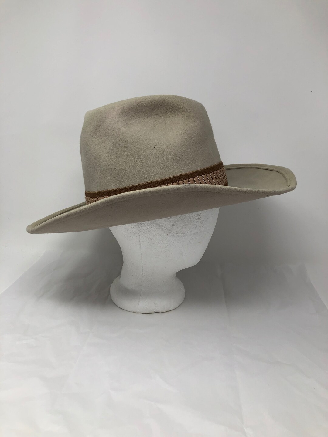 Vintage Spur 100% Wool Felt Hat Cowboy 7 3/8 Tan Western - Etsy Vintage Spur 100% Wool Felt Hat Cowboy 7 3/8 Tan Western - Etsy