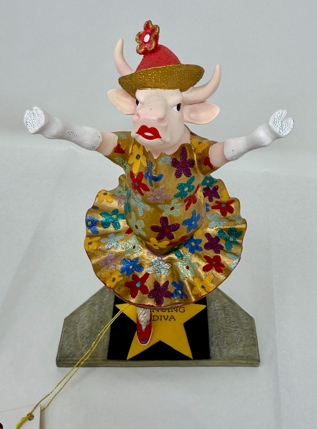 Cowparade “dancing Diva” Figurine • Item 9122 • Retired 2001 • Westland ...