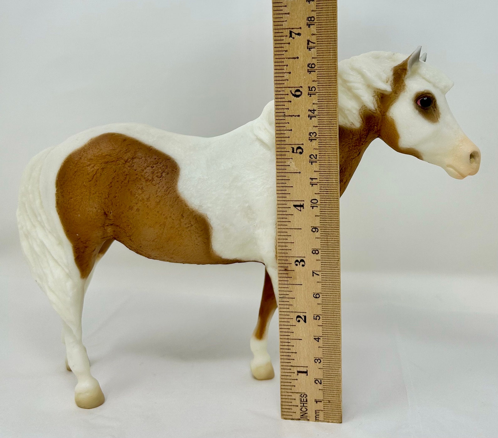 Vintage Breyer Horse Misty of Chincoteague Tan White Palomino Tobiano ...