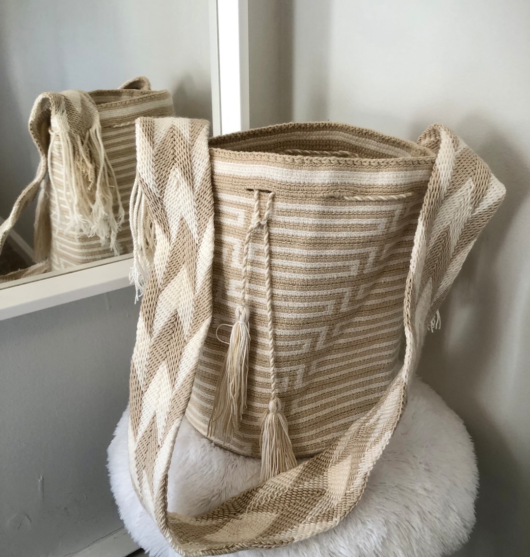Authentic Colombian Wayuu Bag - Etsy