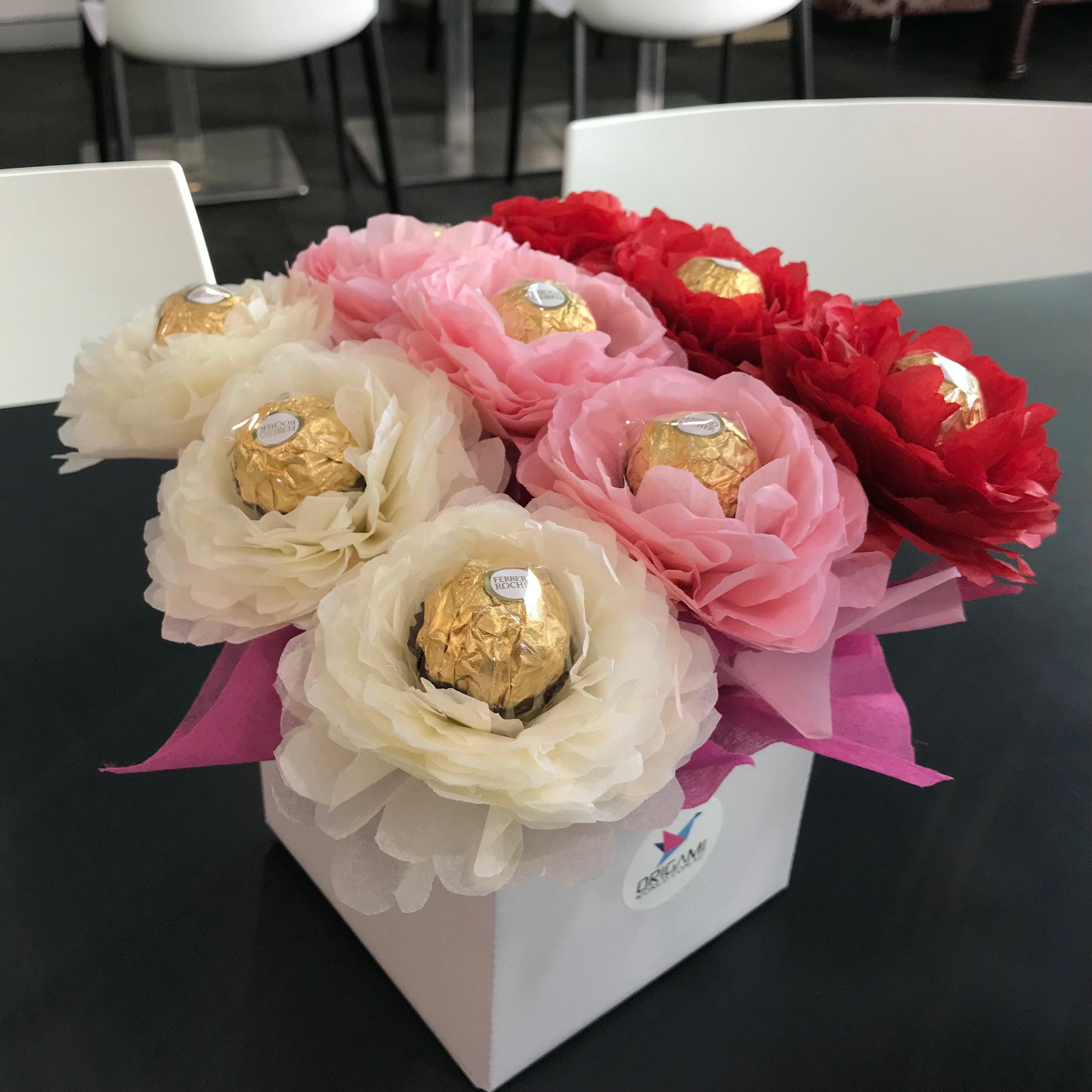 Handmade Ferrero Chocolate Flower Box Delight Your Valentine's With ...