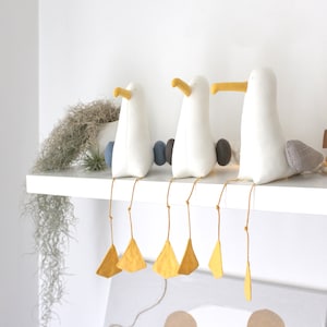 Trio Seagulls, Nautical Decor, Set of Three Seagulls, Lot Seagulls, Sea ...