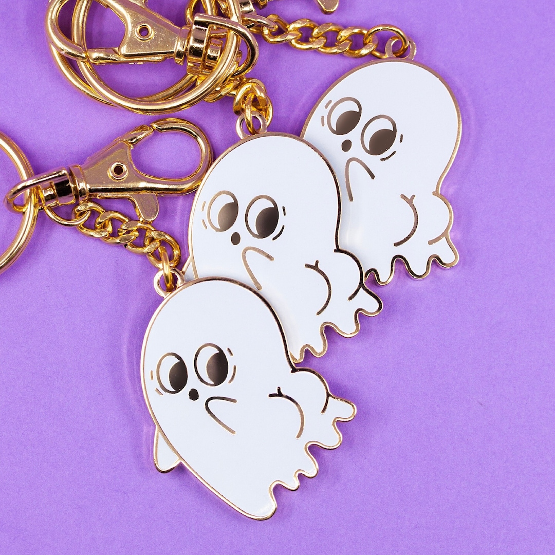 Booty Ghost Glow in the Dark Keychain | Cute Tush Ghost | Halloween ...