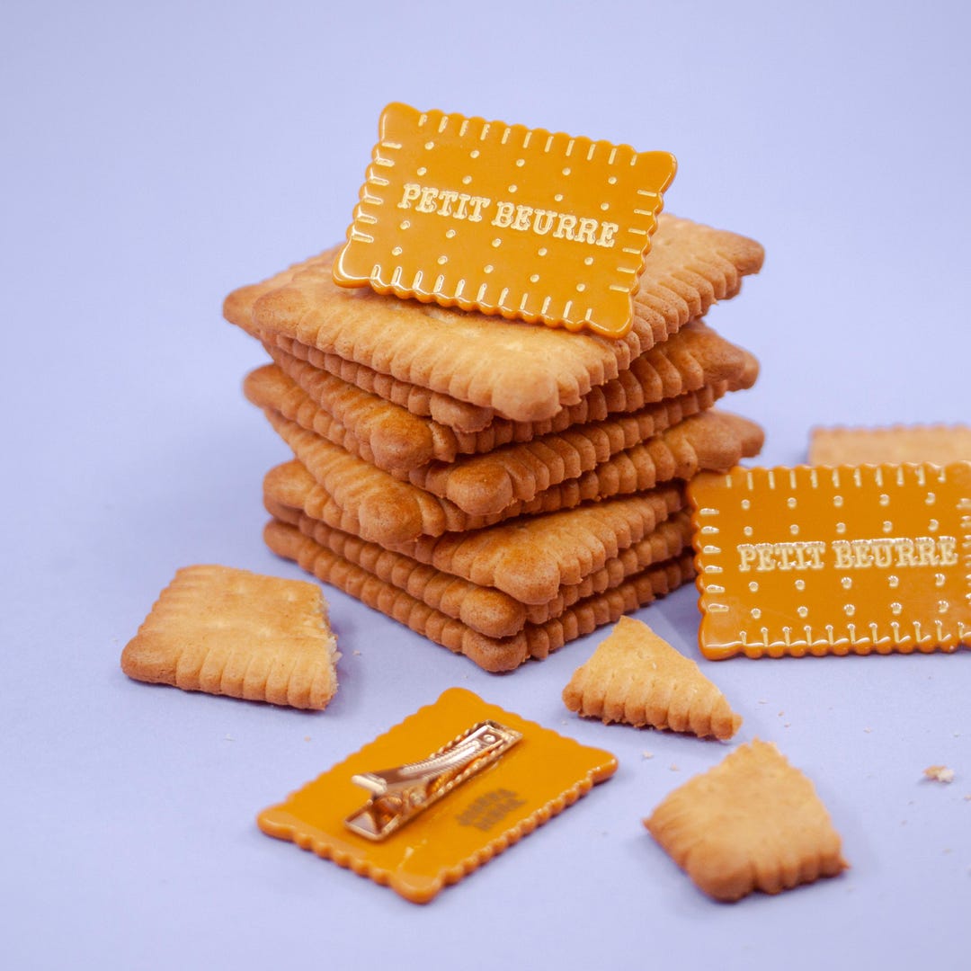 French Classic Petit Beurre Biscuit Alligator Hair Clip | Kawaii French ...