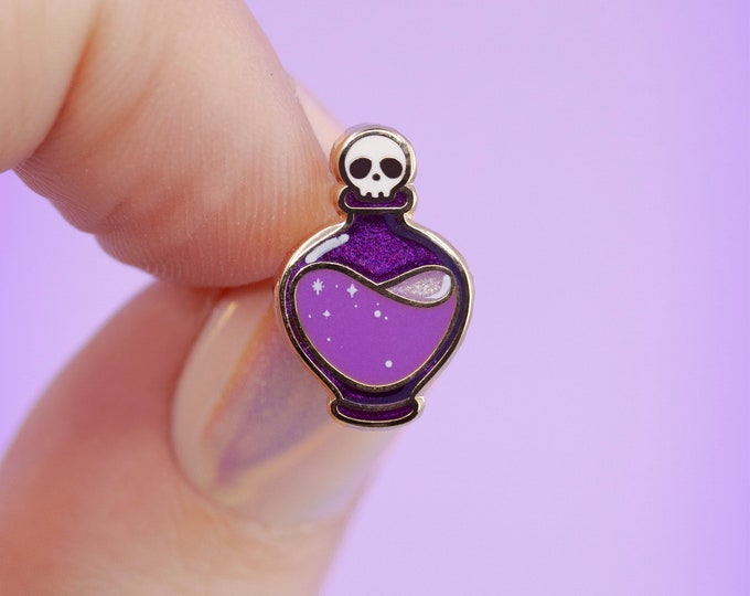 Mini Garotting Gas Potion Enamel Pin|magical Bottle Board Filler Pin ...