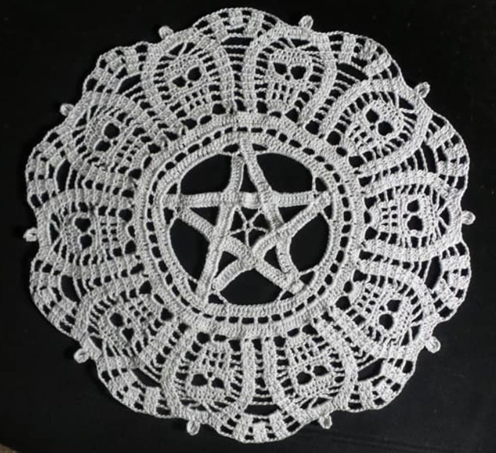 Skulls of the Night Doily Pattern Skull Doily Pattern - Etsy