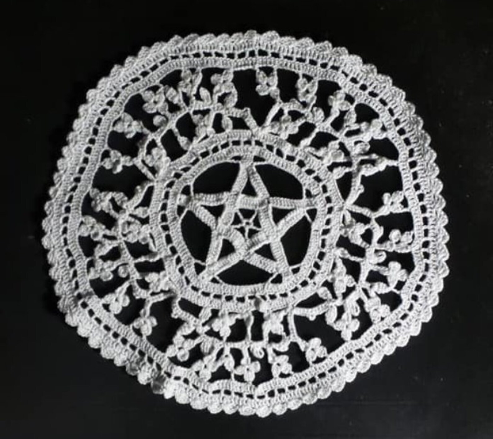 Seeing Stars Doily Pattern Skull Doily Pattern PDF Doily | Etsy