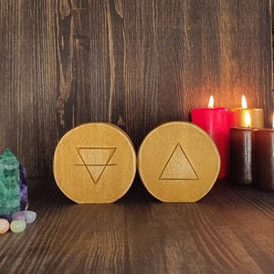 4 Elements Water Fire Air Earth Symbol Round Wooden Plaque Home Stand ...