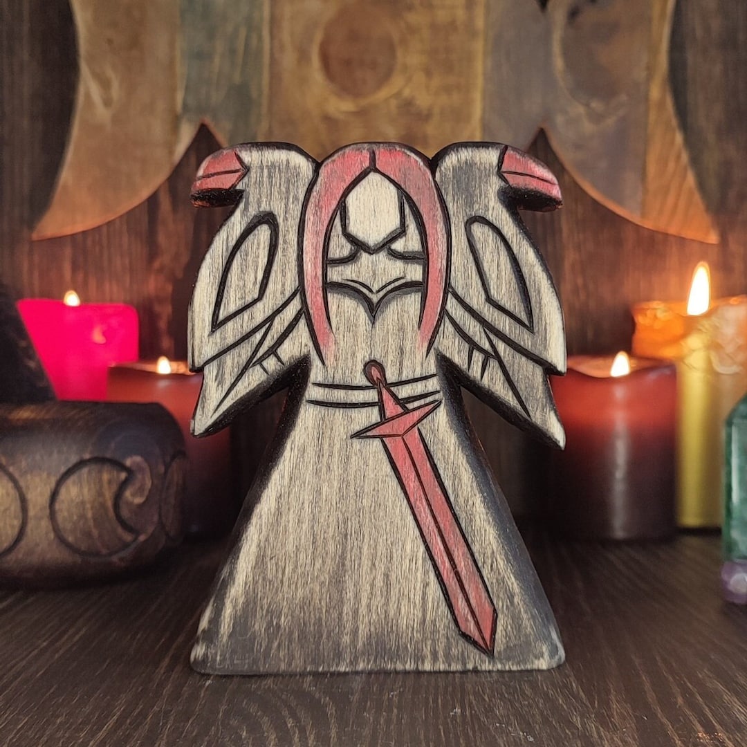 Morrigan Statue Morrigu War Raven Crow Celtic Irish Goddess - Etsy