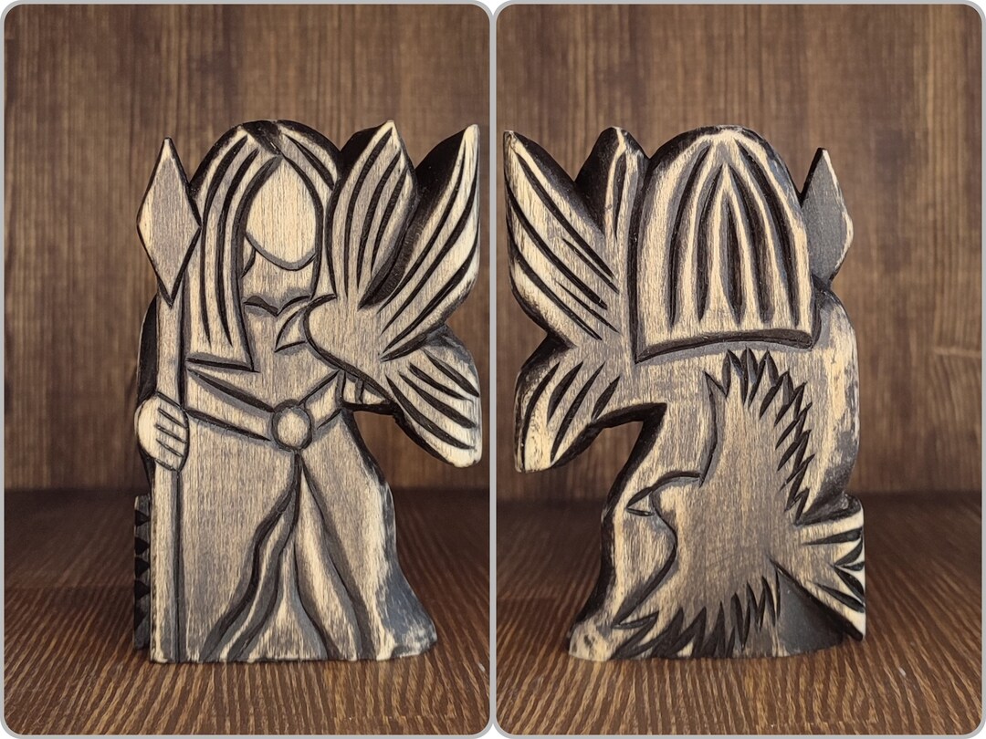 Morrigan Statue Raven Crow Goddess Heathen Asatru - Etsy.de