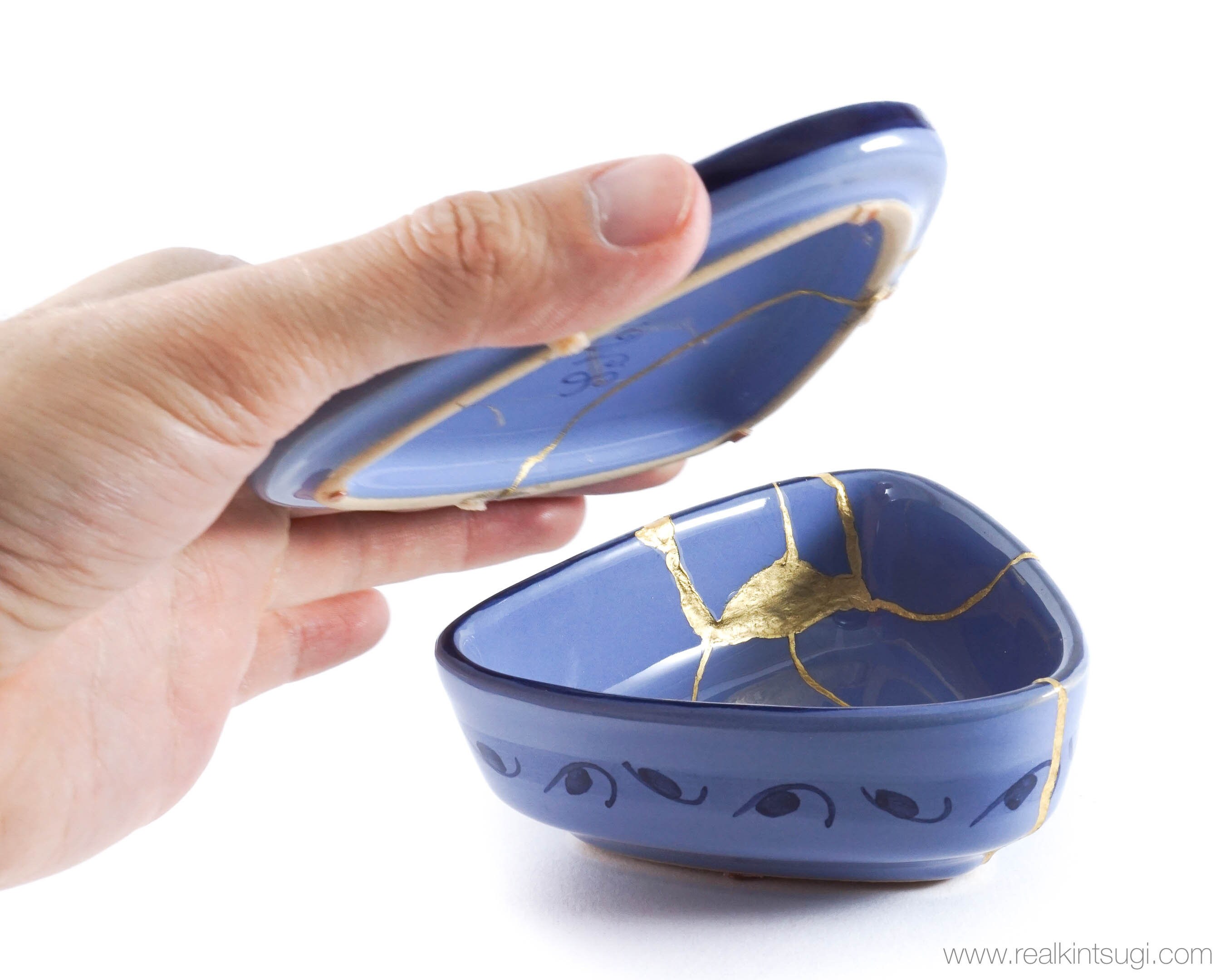 Kintsugi Small Vintage Faenza Ceramic Casket Restored Using - Etsy