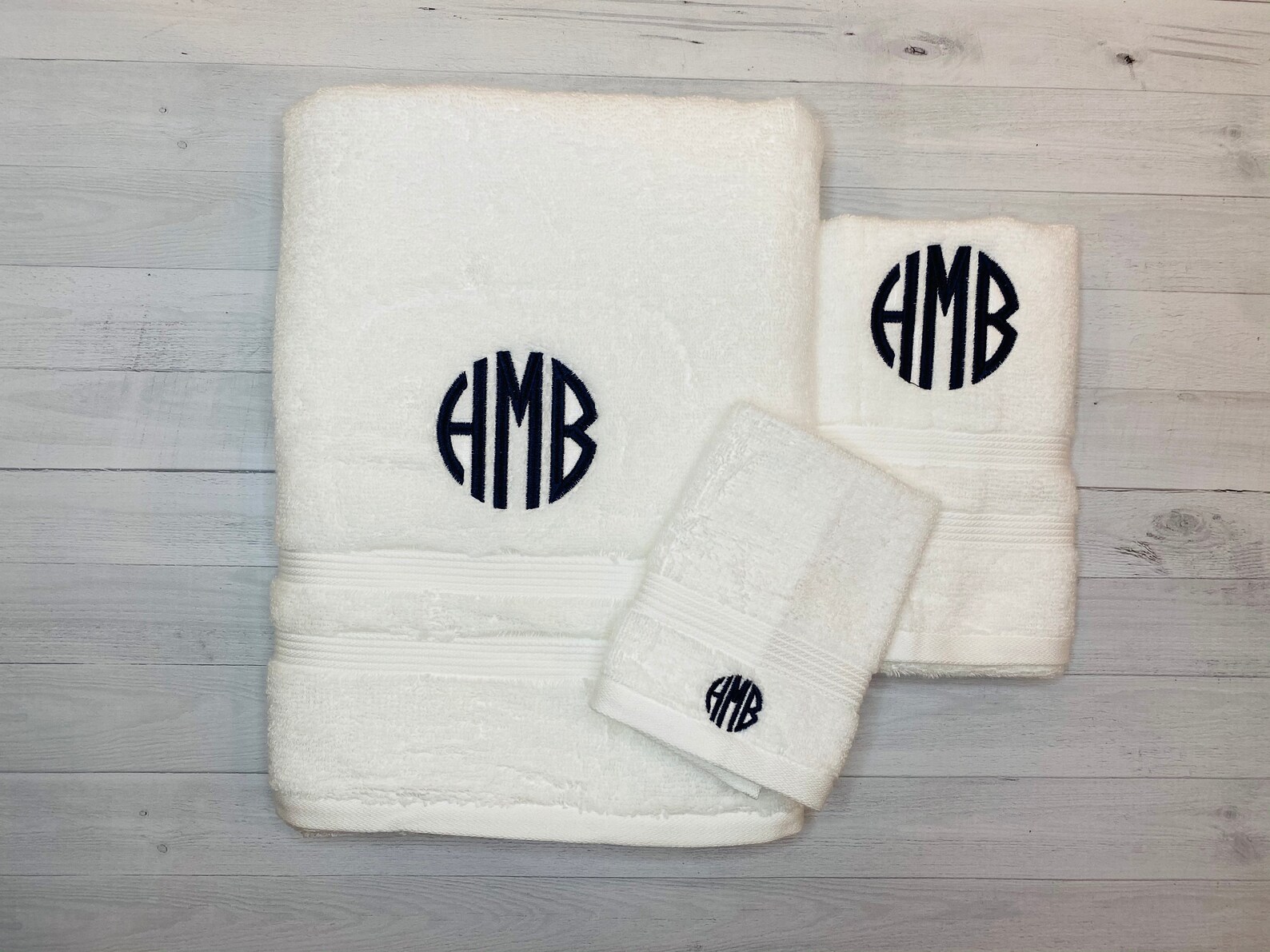 Monogrammed 3pc. Bath Towel Set / Personalized Bathroom Towels / Custom ...
